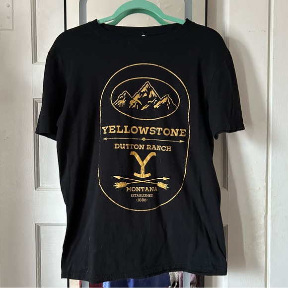 Yellowstone | Tops | Yellowstone Dutton Ranch Graphic Tee Shirt | Poshmark